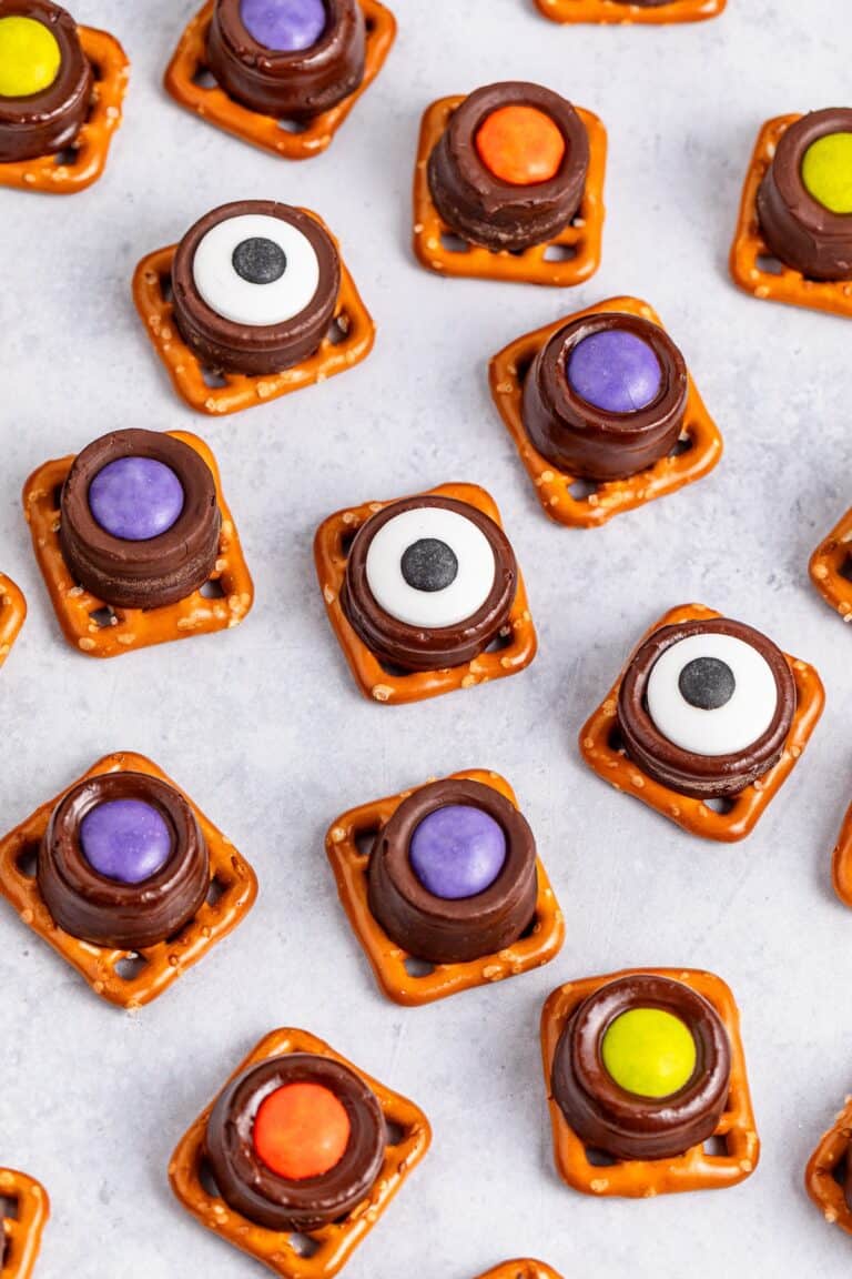 Easy Halloween Rolo Pretzels